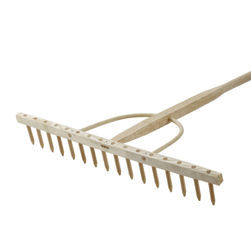 Bulldog Wooden Hay Rake 16 Tine